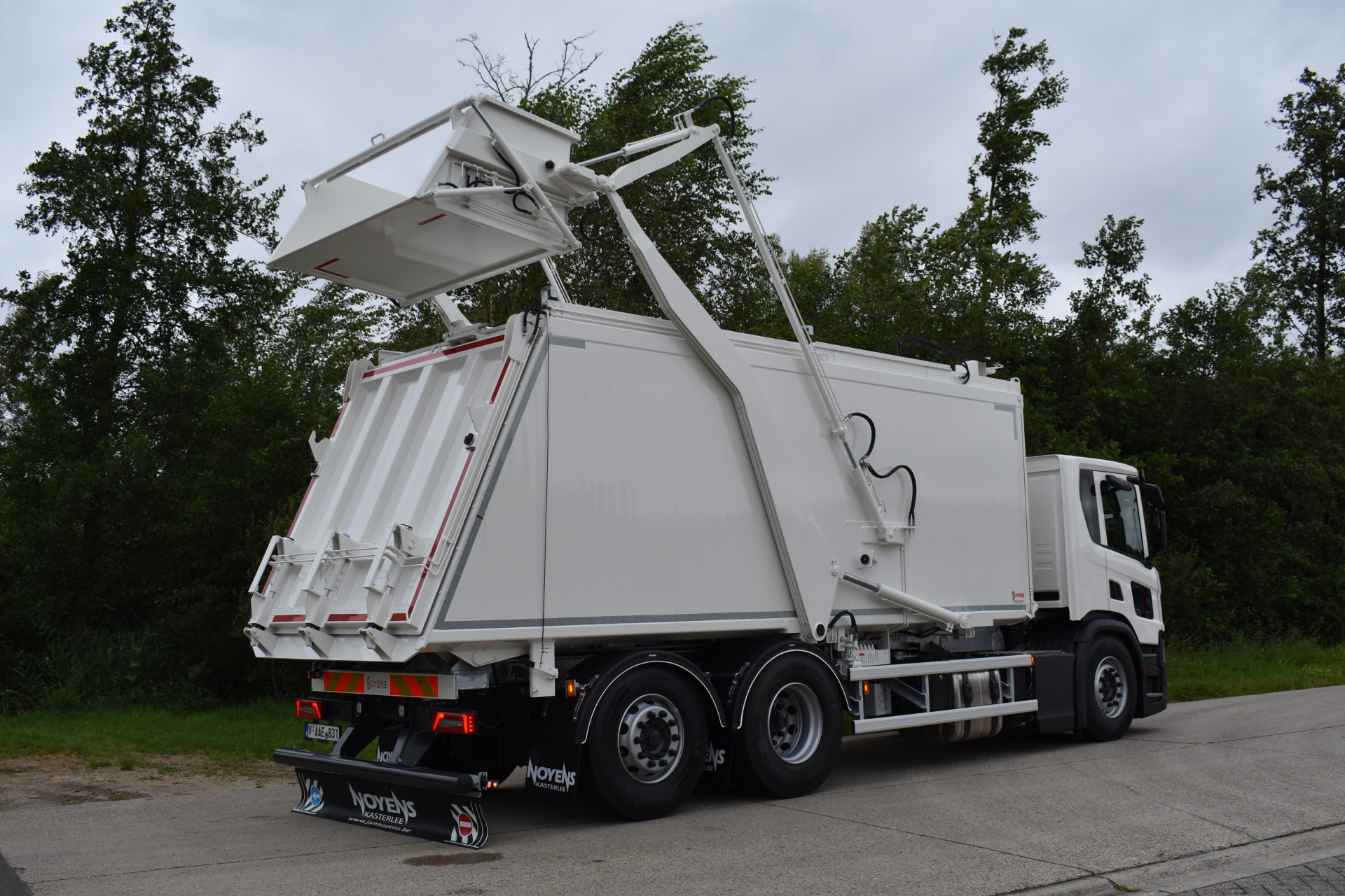 Kipper voor slachtafval transport op SCANIA in Denderleeuw › Jan Noyens ...
