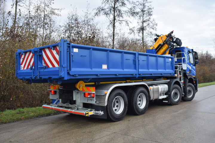 Laadkraan Copma 208.2 met containersysteem 25T Busi Group op IVECO in ...